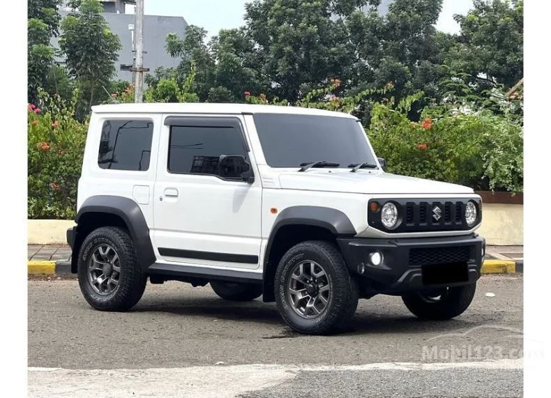 5 Pilihan Kredit Mobil Bekas Jimny 3 Pintu, Cicilan Mulai dari Rp8 ...