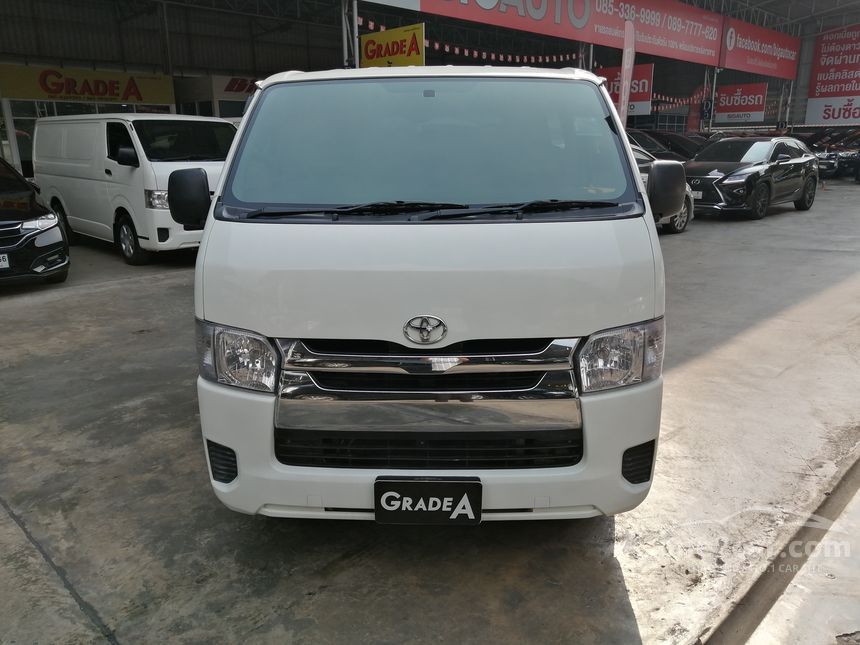Toyota Hiace 2015 D4D 3.0 in กรุงเทพและปริมณฑล Manual Van สีขาว for ...