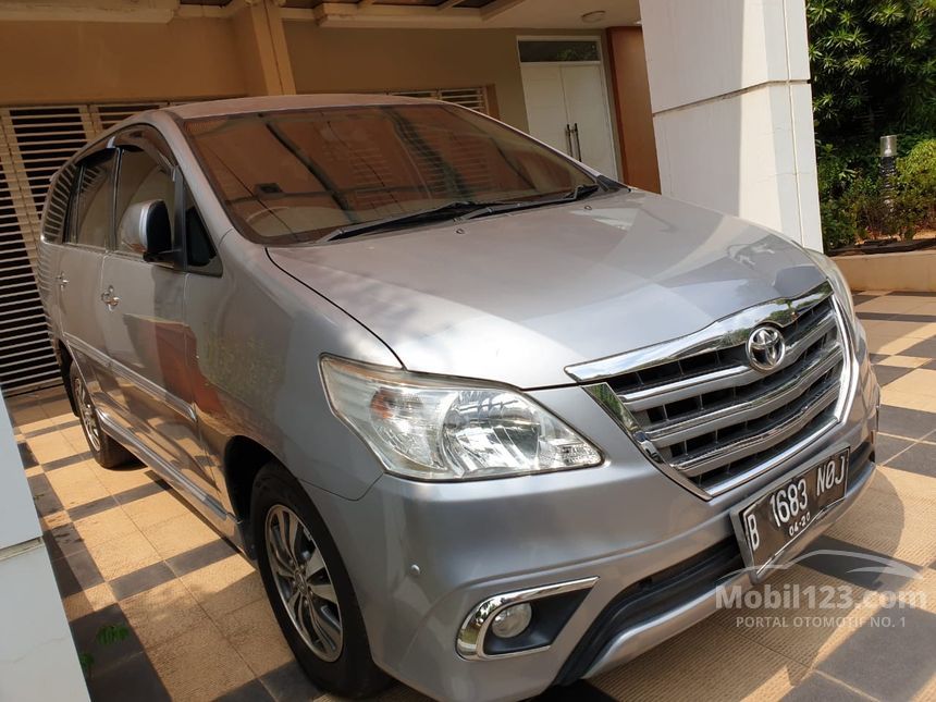 Jual Mobil Toyota Kijang Innova 2015 V 2.0 di Jawa Barat Automatic MPV ...