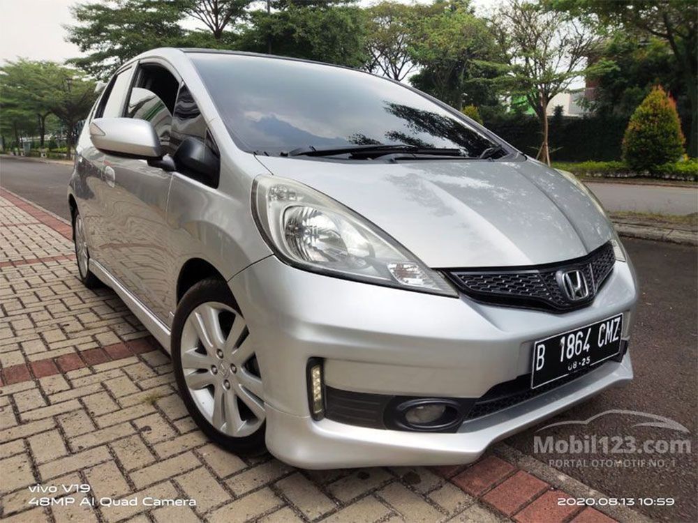 Honda Jazz RS Bekas 2012 Kondisi Mulus Yuk Intip Harga Jualnya - Mobil ...