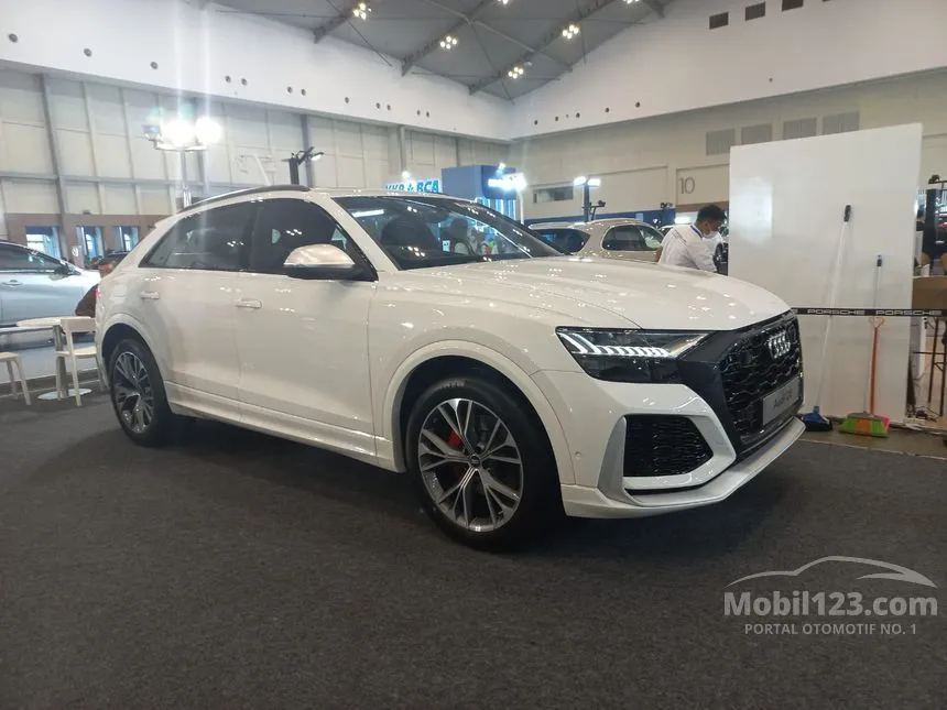 Jual Mobil Audi Q8 2022 TFSI quattro 3.0 di DKI Jakarta Automatic Wagon ...