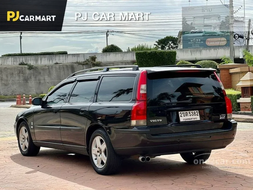 2004 Volvo V70 2.3 (ปี 00-08) Wagon for sale on One2car