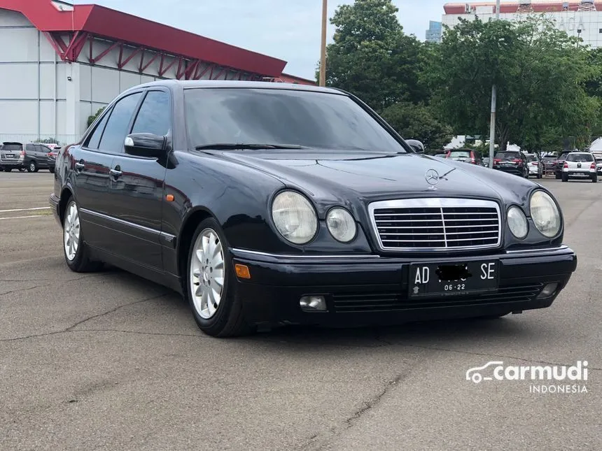 Mercedes-Benz E320 1997 W210 3.2 Automatic 3.2 in DKI Jakarta Automatic ...