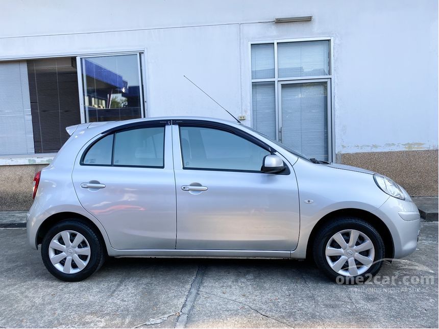 Nissan March 2011 E 1.2 in กรุงเทพและปริมณฑล Automatic Hatchback สีเงิน ...