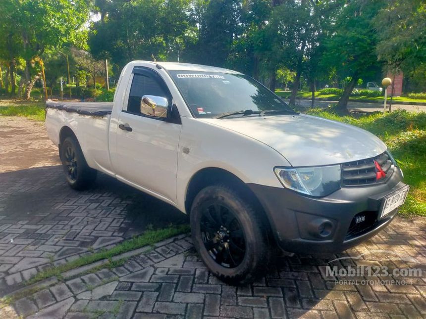Jual Mobil Mitsubishi Strada Triton 2014 HDX Single Cab 2.8 di Jawa ...