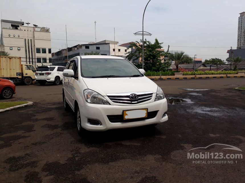 Jual Mobil Toyota Kijang Innova 2010 V 2.0 di DKI Jakarta Automatic MPV ...