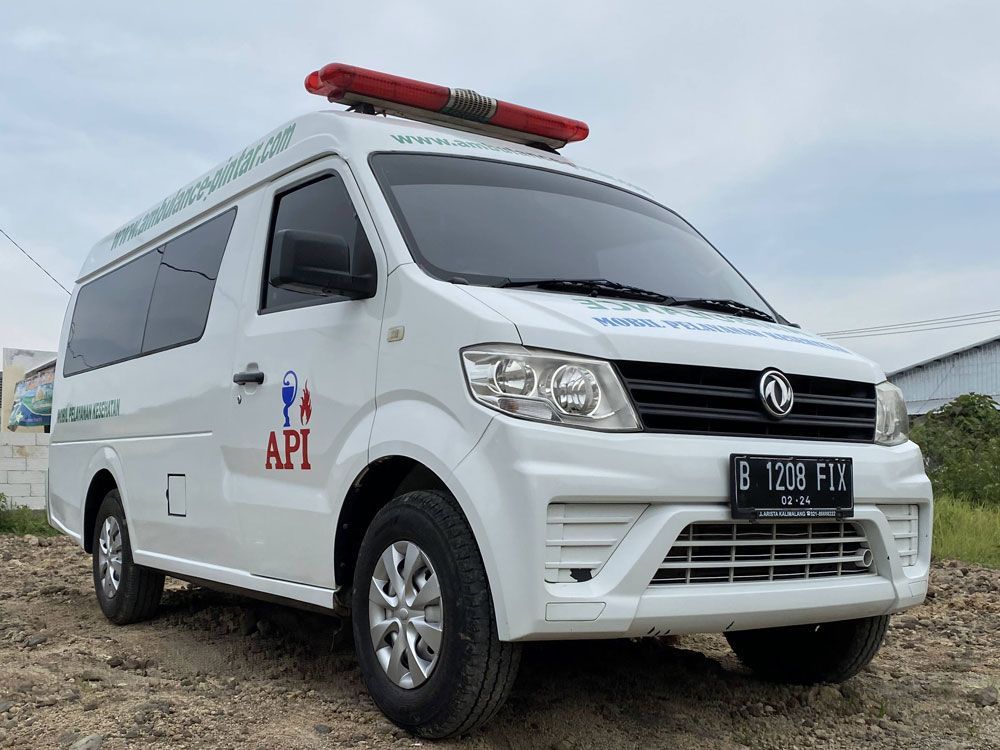 Karoseri Ambulans Curhat, Klien Sering Rewel Soal Desain Stiker Bodi ...