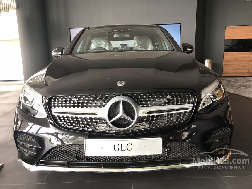 Jual Mobil Mercedes-Benz GLC300 2019 AMG 4MATIC 2.0 di DKI Jakarta ...