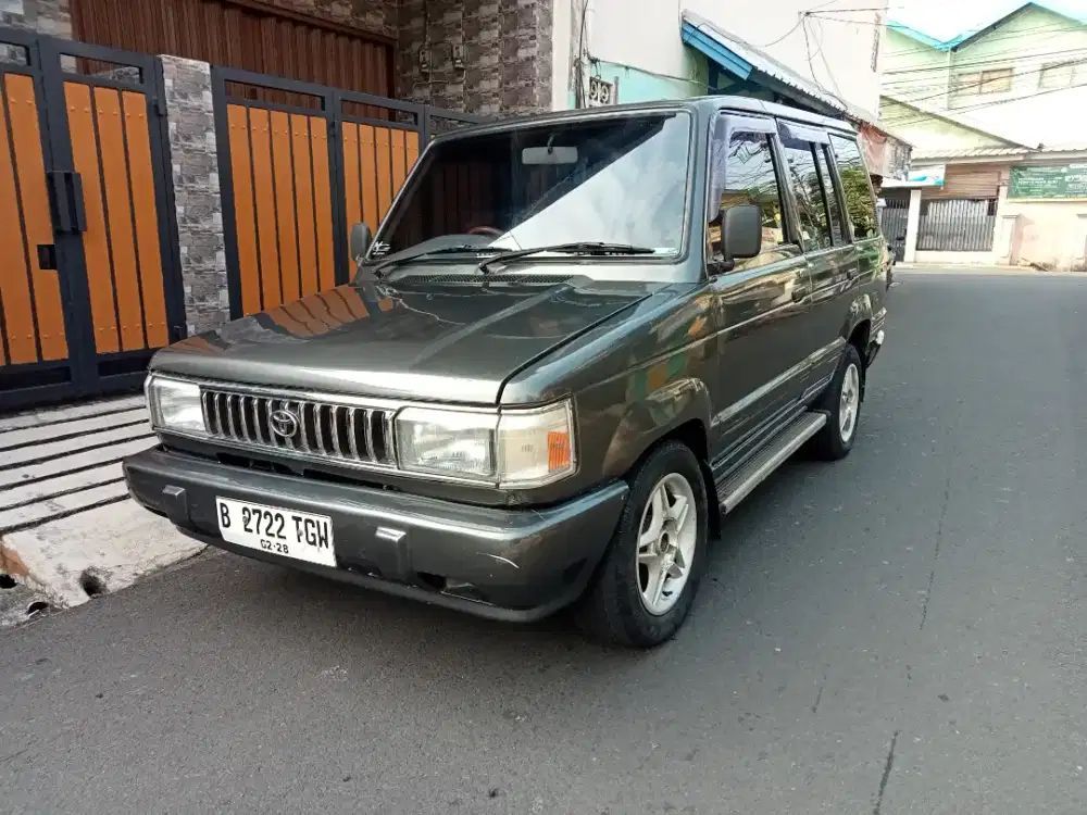 Mengenal Sosok Toyota Kijang Rover, Mobil Keluarga Rakitan Karoseri ...