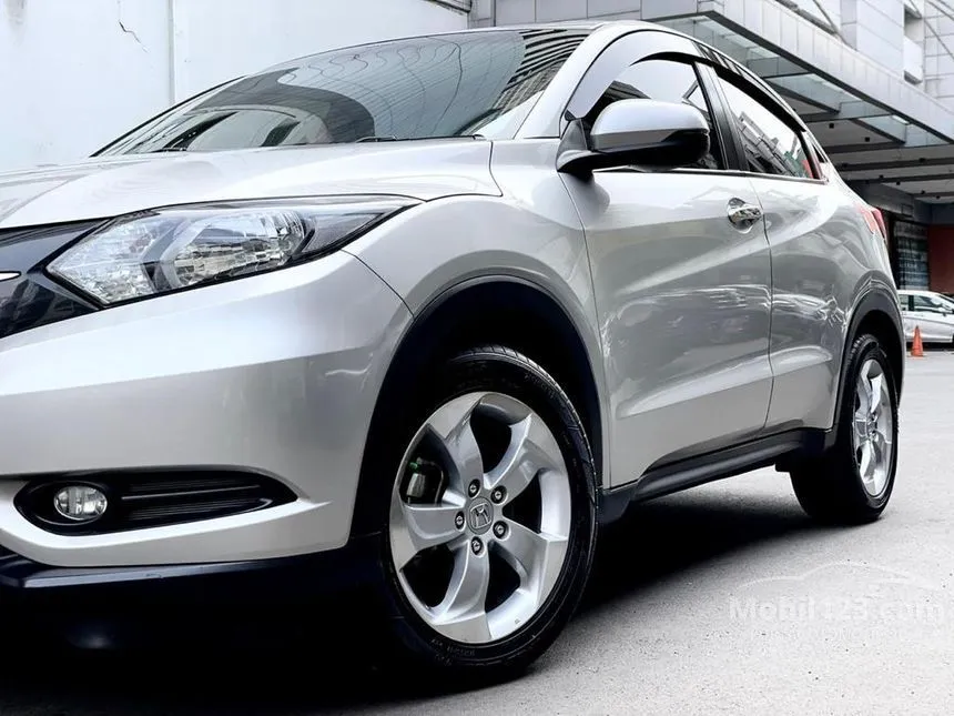 Jual Mobil Honda HR-V 2015 E 1.5 di DKI Jakarta Automatic SUV Silver Rp ...
