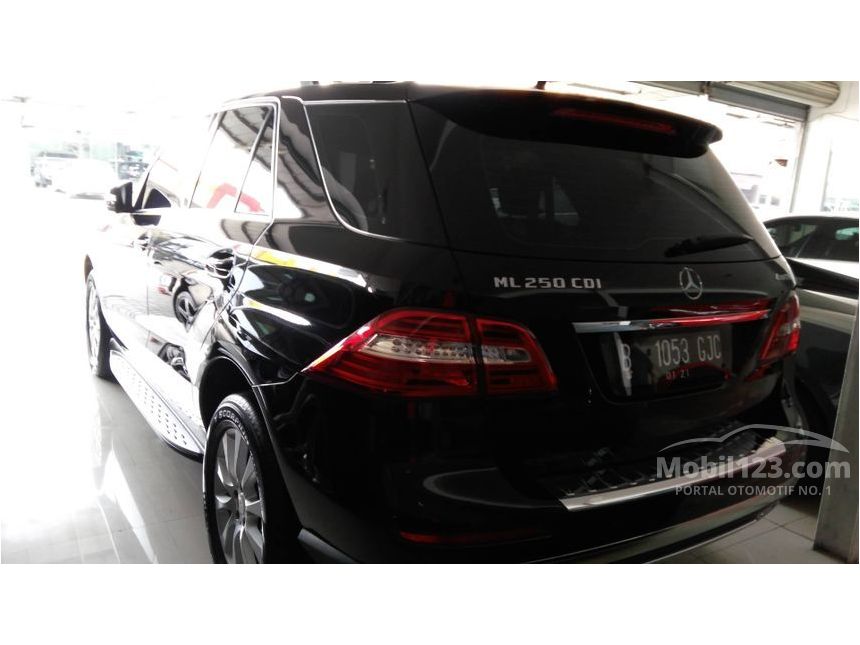 Jual Mobil Mercedes-Benz ML250 2015 CDI 2.1 di DKI Jakarta Automatic ...