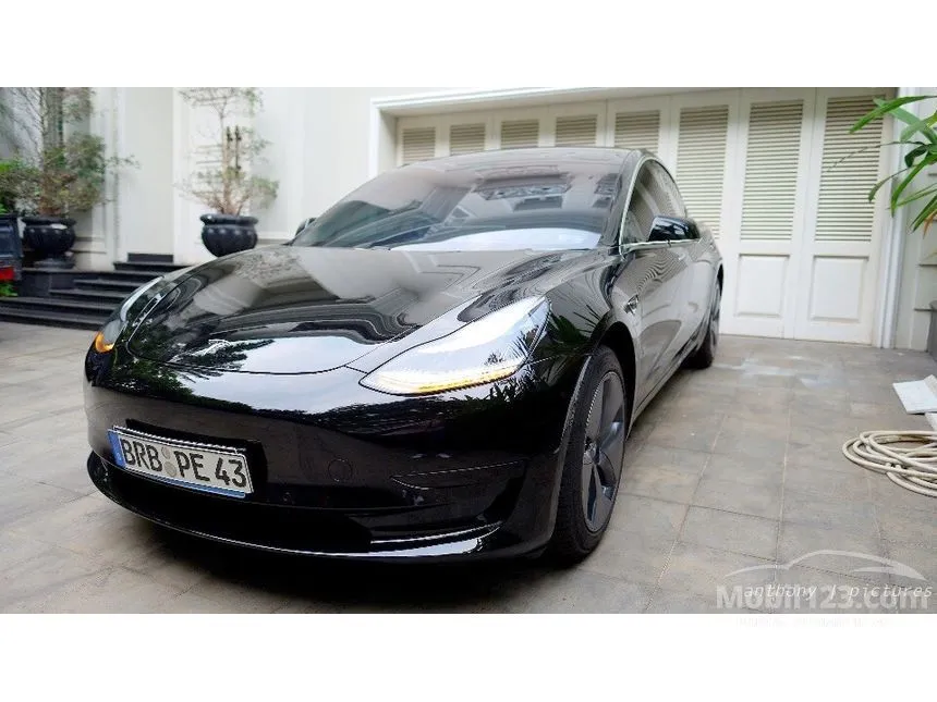 Jual Mobil Tesla Model 3 2020 Standard Range Plus di DKI Jakarta ...