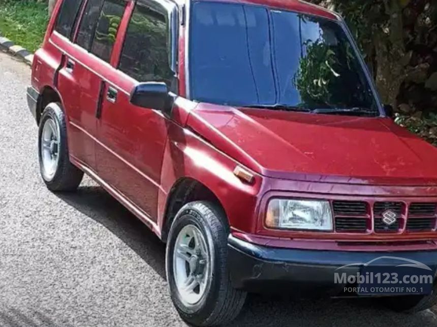 Jual Mobil Suzuki Sidekick 2001 1.6 di Banten Manual SUV Merah Rp 67. ...