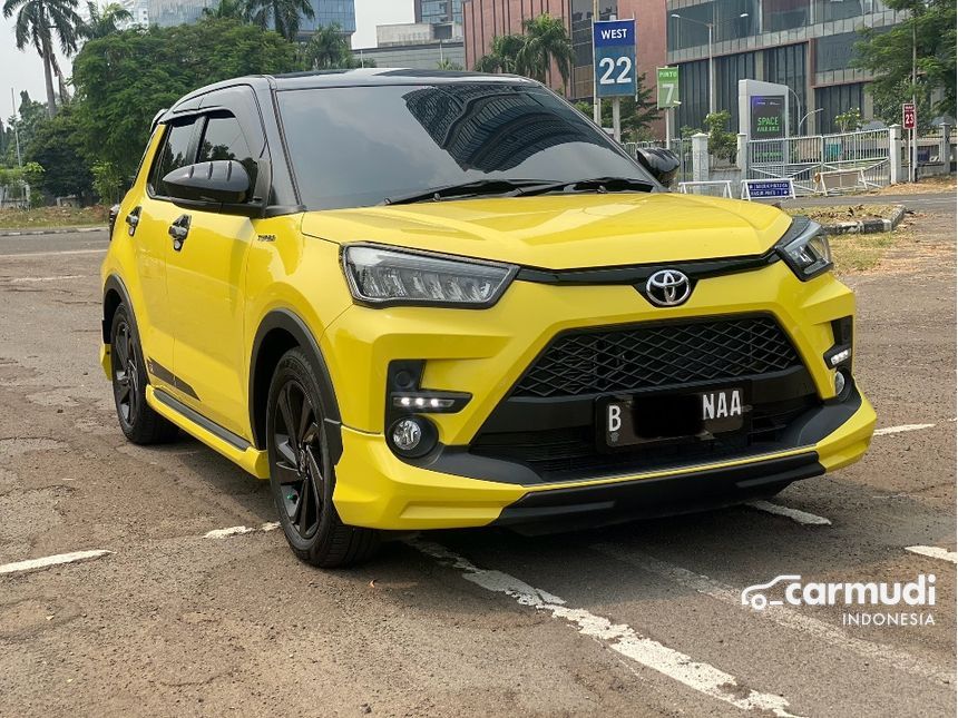 Toyota Raize 2022 GR Sport 1.0 in DKI Jakarta Automatic Wagon Yellow ...