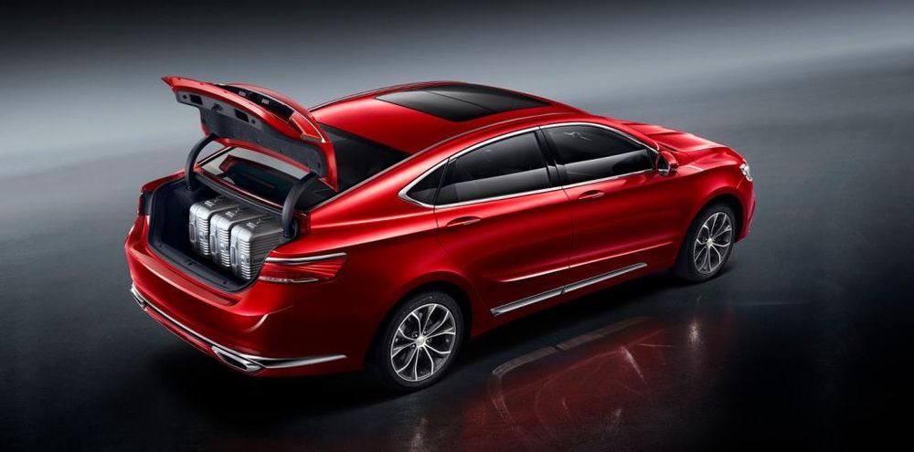 Geely Borui GE Launched In China, Powered By Volvo Powertrains - Auto ...