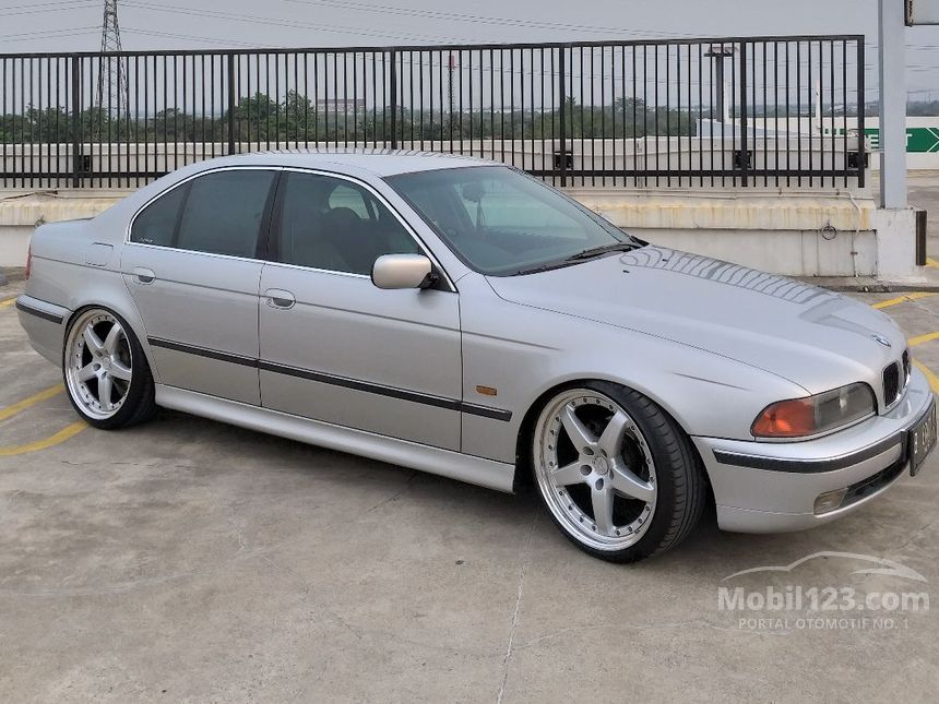 Jual Mobil BMW 528i 2000 Touring 2.8 di DKI Jakarta Automatic Wagon ...