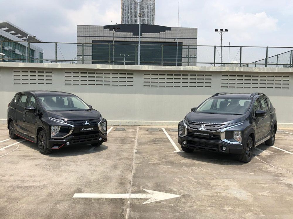 Buruan, Mitsubishi Xpander Cross Rockford Fosgate dan Black Edition ...