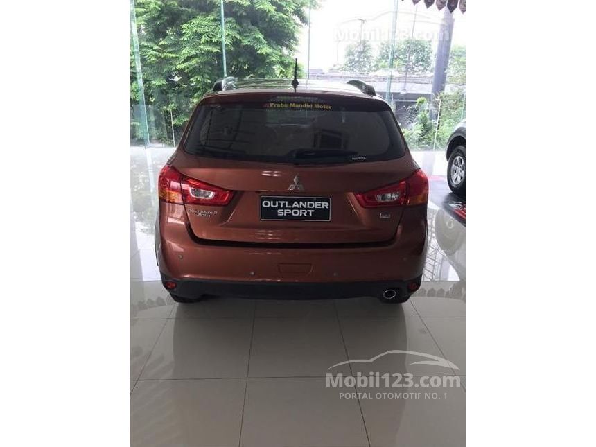 Jual Mobil Mitsubishi Outlander Sport 2016 PX 2.0 di Jawa Barat ...