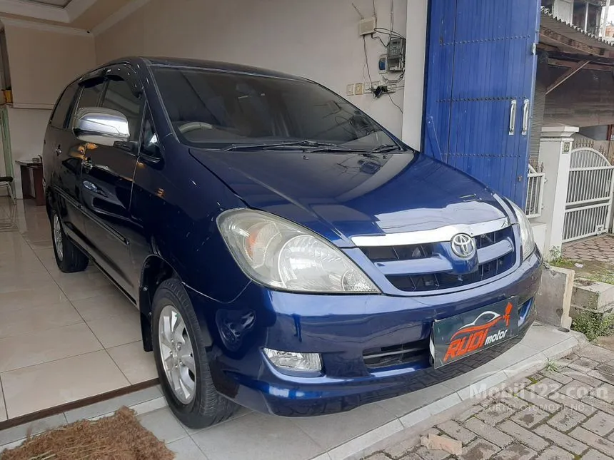 Jual Mobil Toyota Kijang Innova 2004 V 2.0 di Jawa Timur Manual MPV ...